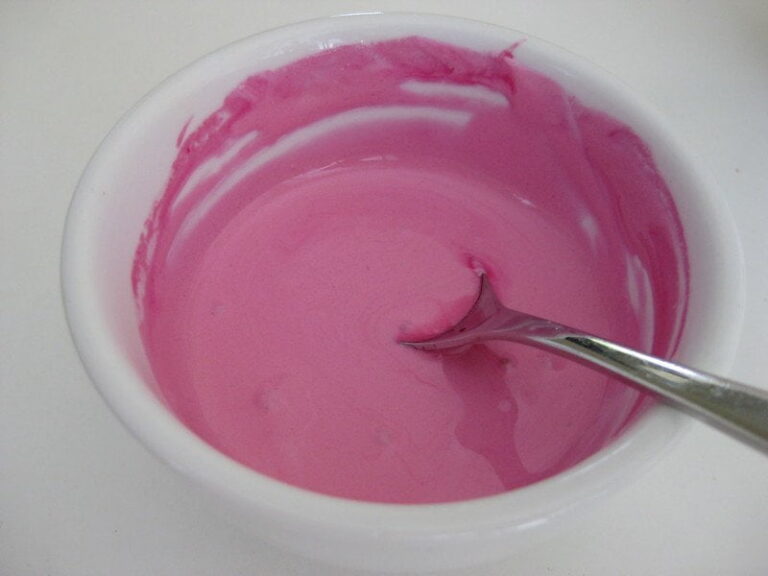How to Make Pink Food Colour at Home - SUSTAINABLEECHO